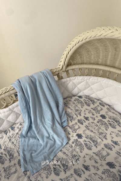 Bleu Toile Crib Sheets, Fitted, Soft TENCEL™ Modal Fabric – Solly Baby
